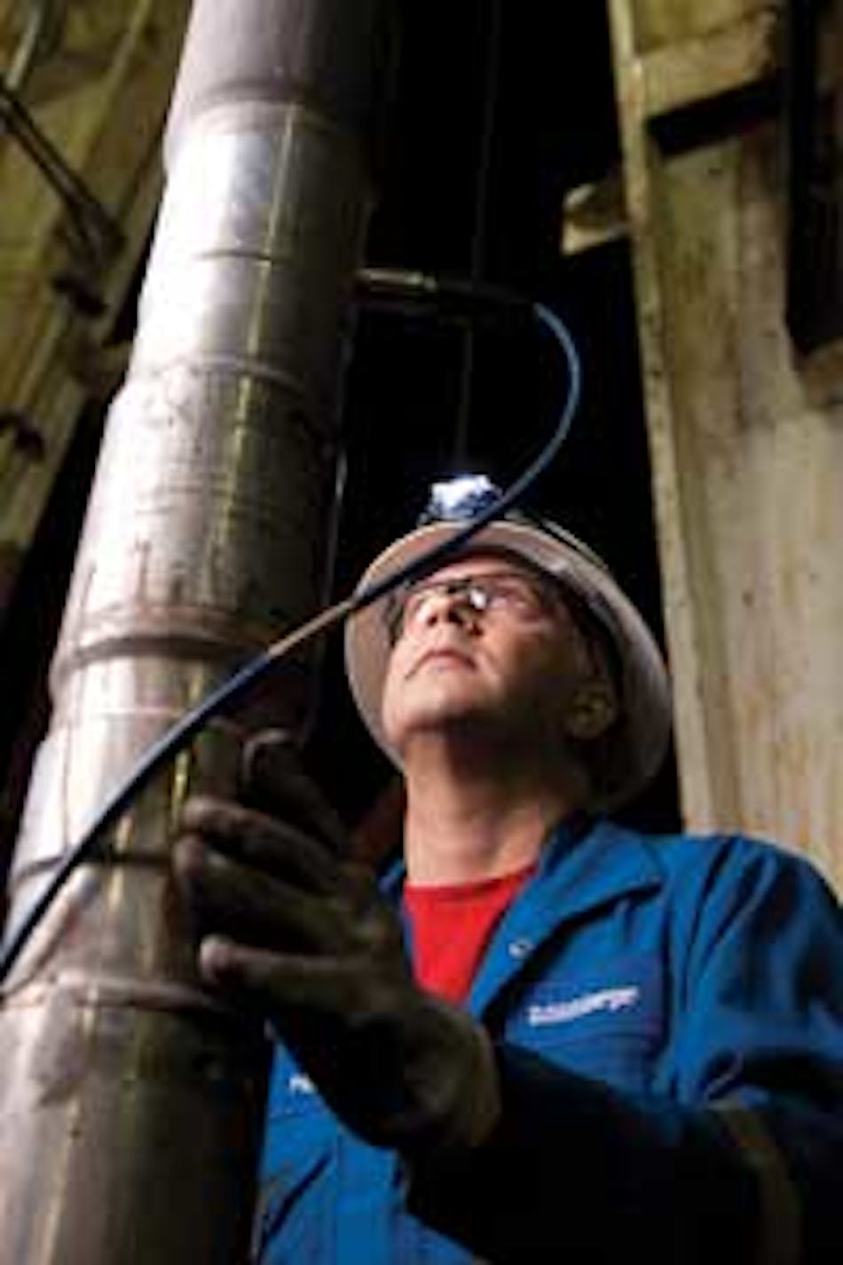 Logging-while-drilling technology continues to reduce drilling risk ...