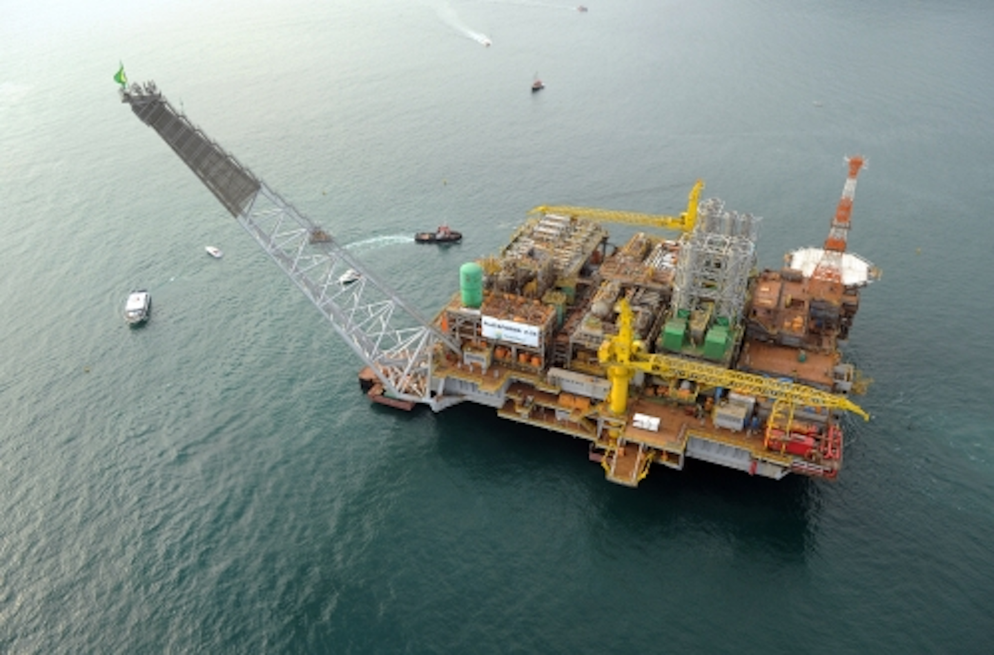 SBM develops unique cryogenic hose for LNG transfer | Offshore