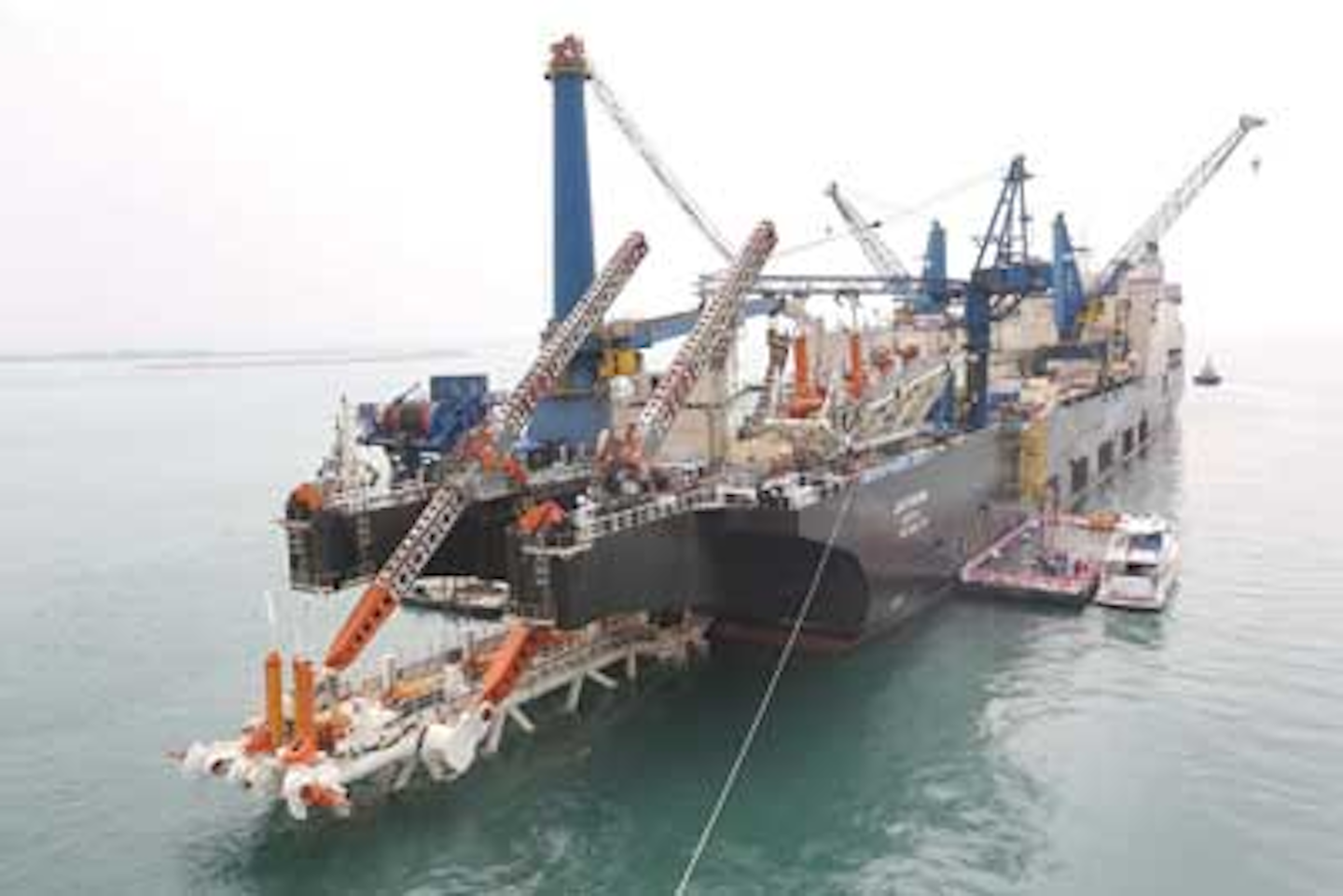 Castorone extends the threshold for deepwater, large-diameter pipelay ...