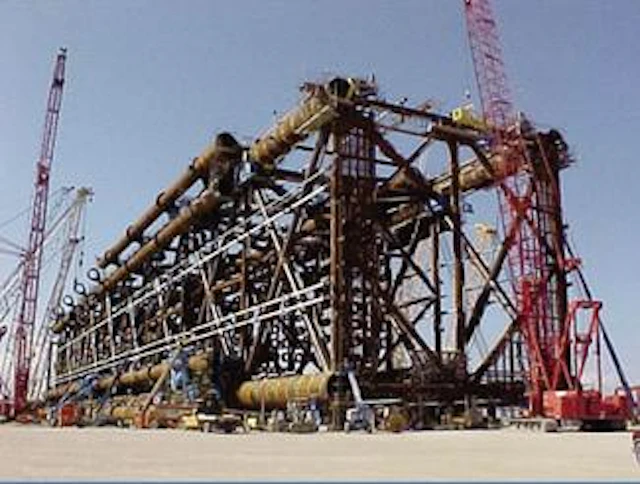 Chevron starts production from first compliant tower outside GoM ...