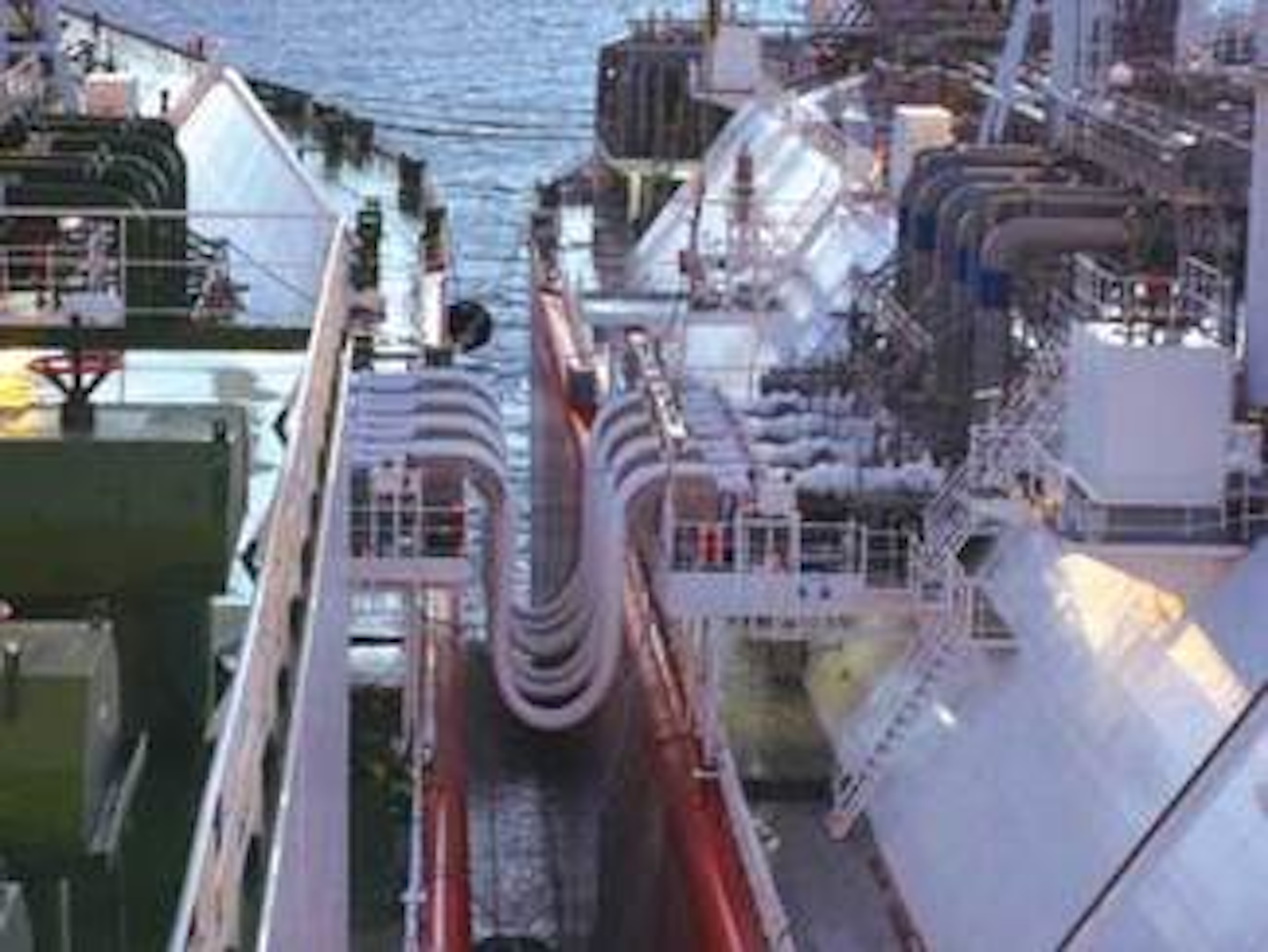 Excelerate marks milestone in LNG transfer | Offshore