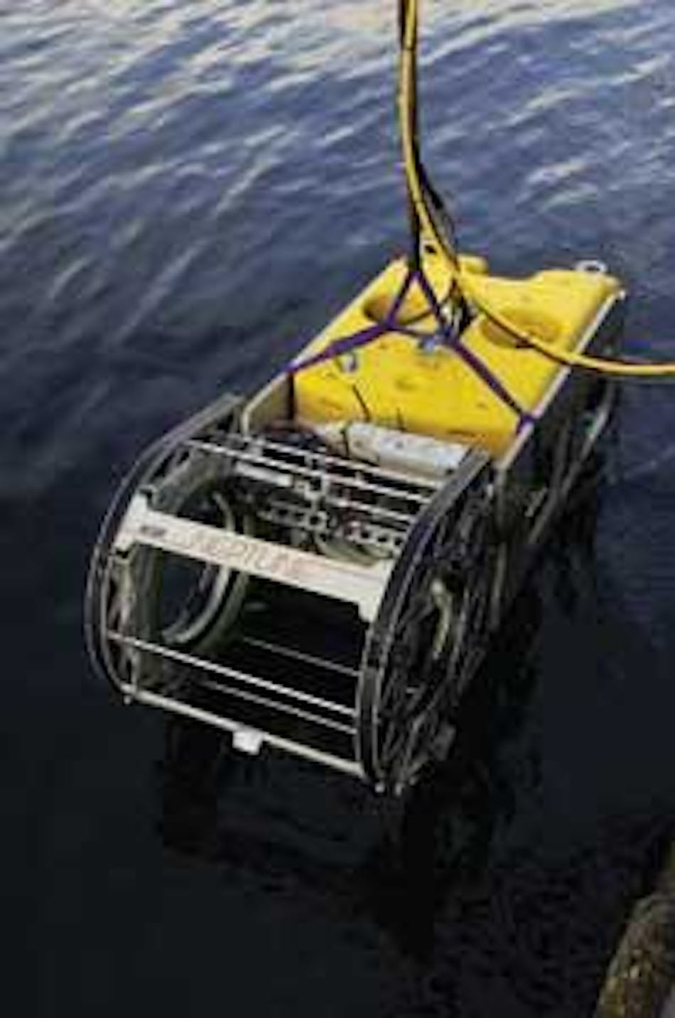 New depth-independent, high resolution subsea pipeline inspection tool ...