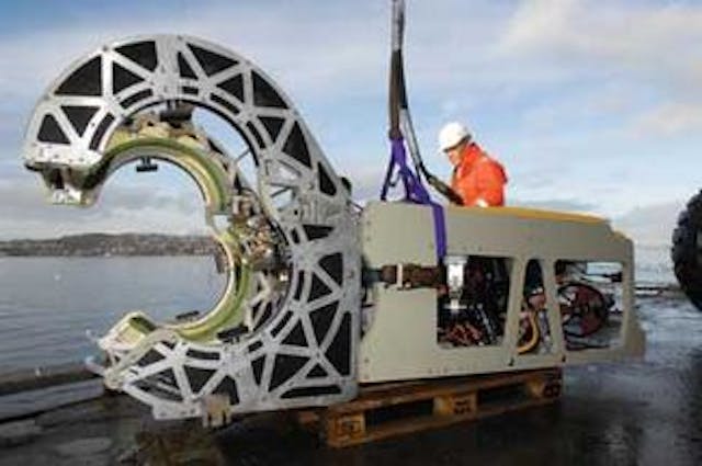 New depth-independent, high resolution subsea pipeline inspection tool ...