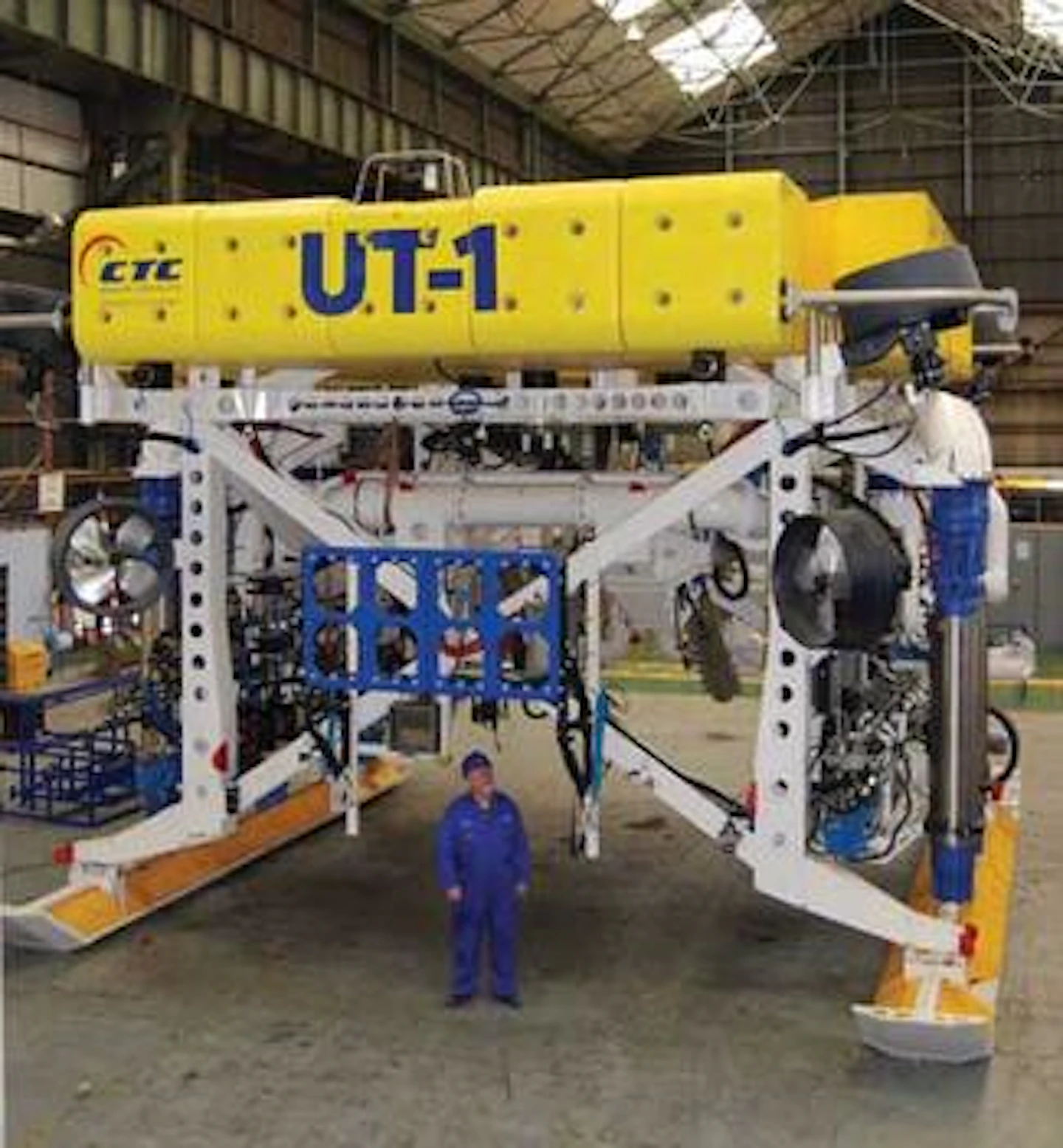 Trenching vehicles tackle pipelay in sand, hard ground | Offshore