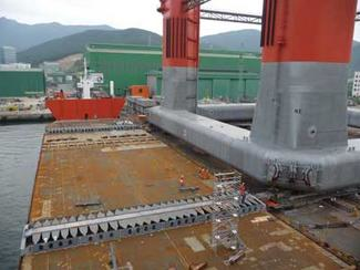 Skidbeam/cribbing design simplifies shipment of Opti-Ex hull | Offshore ...