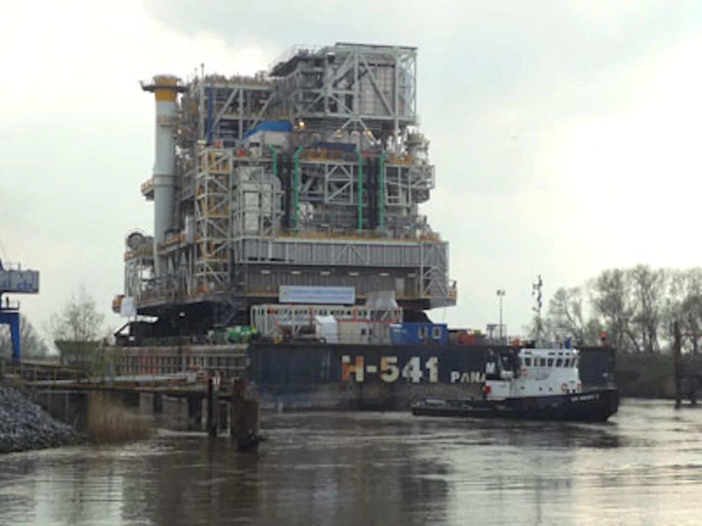 Montrose platform topsides heads to North Sea | Offshore