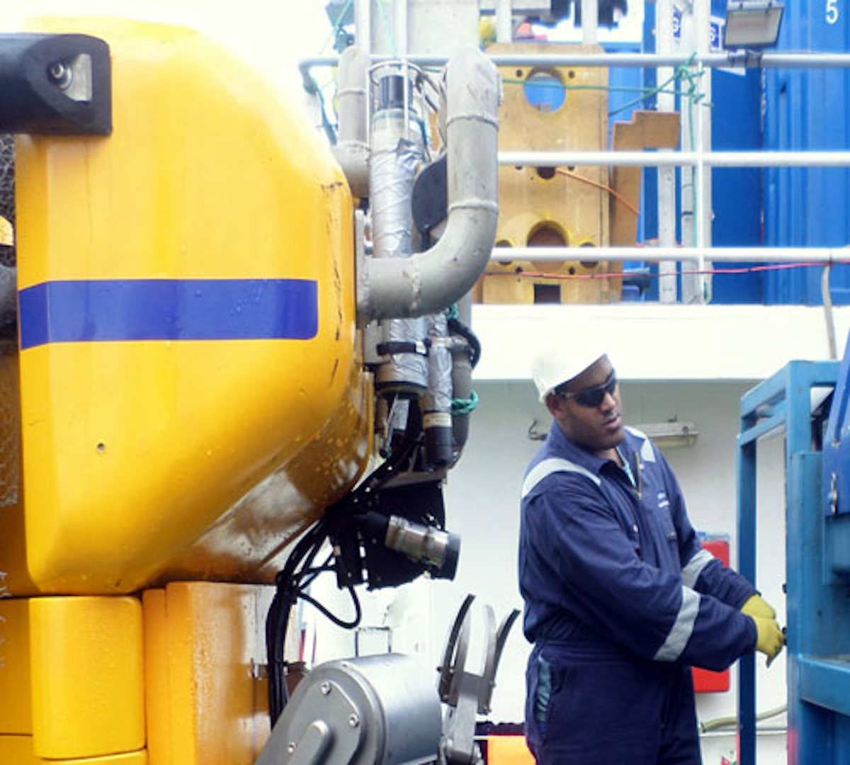 Positioning systems support subsea programs offshore Nigeria | Offshore