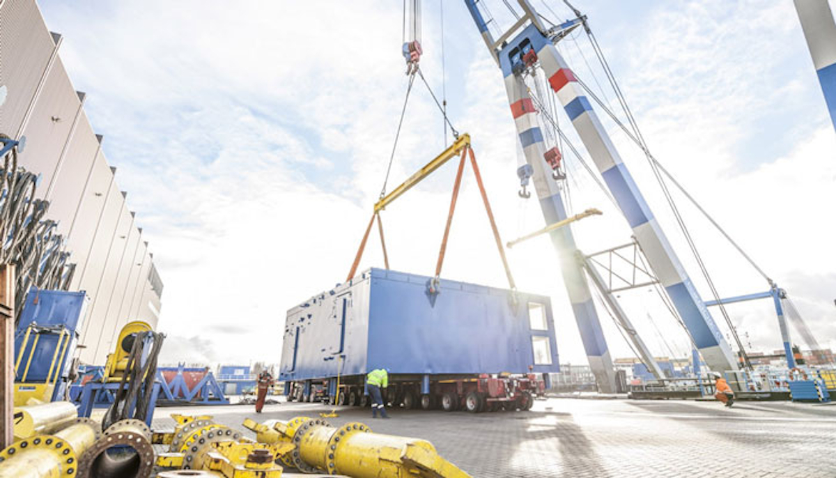 Ampelmann assembling gangway prototype for Arctic operations | Offshore
