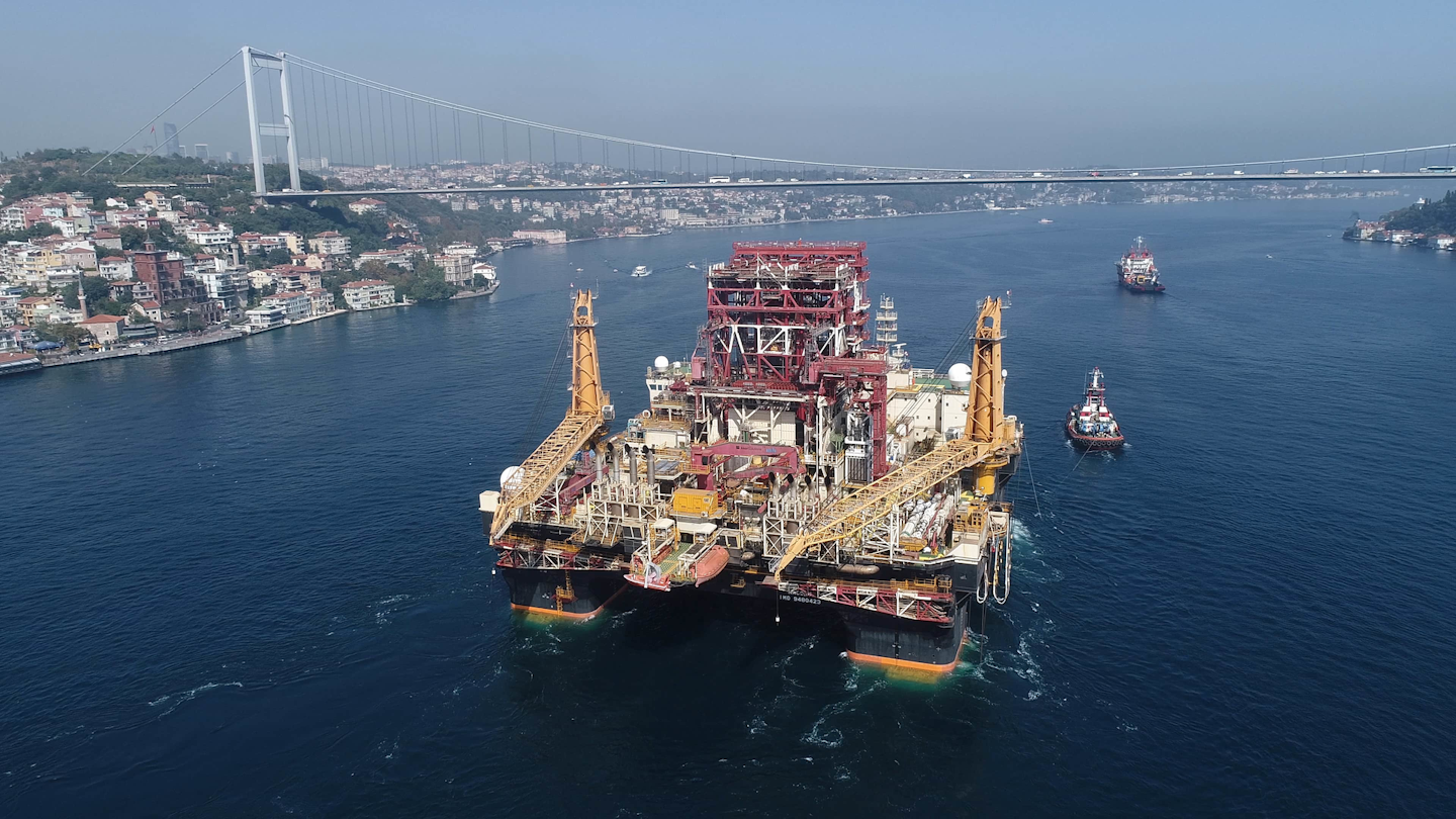 Lukoil contracts Saipem semisubmersible drilling rig for deepwater ...