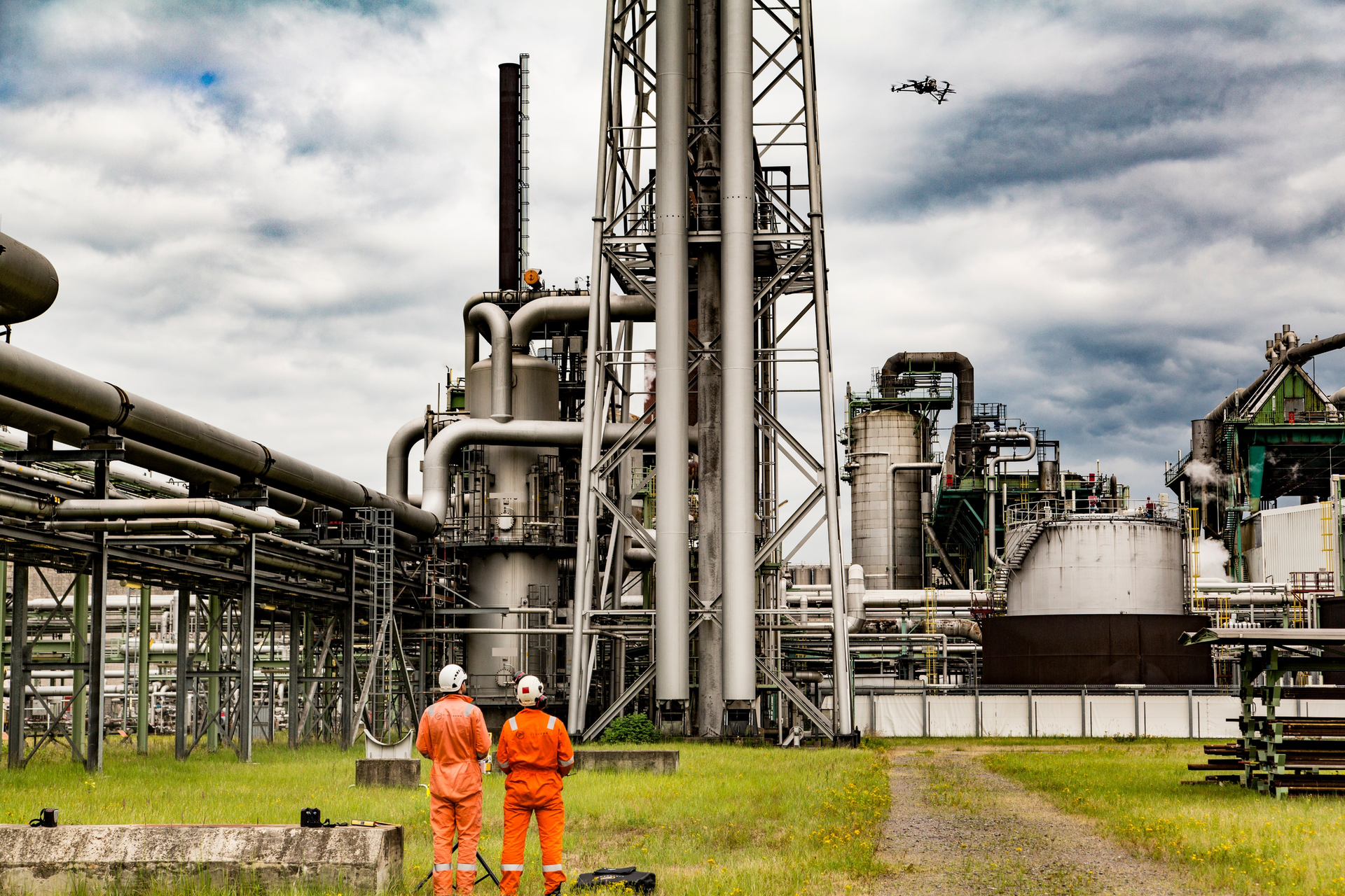 Cyberhawk drones to inspect offshore Middle East field facilities ...