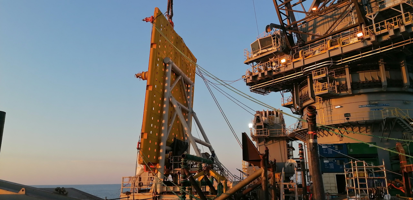 Reliance, bp start up second deepwater gas project offshore India ...