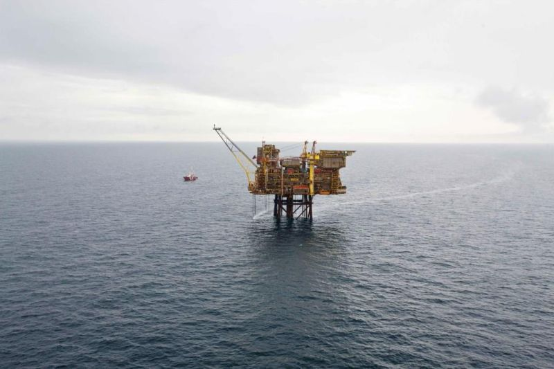 Drilling modules in place on 48-slot Caspian Sea ACE platform | Offshore
