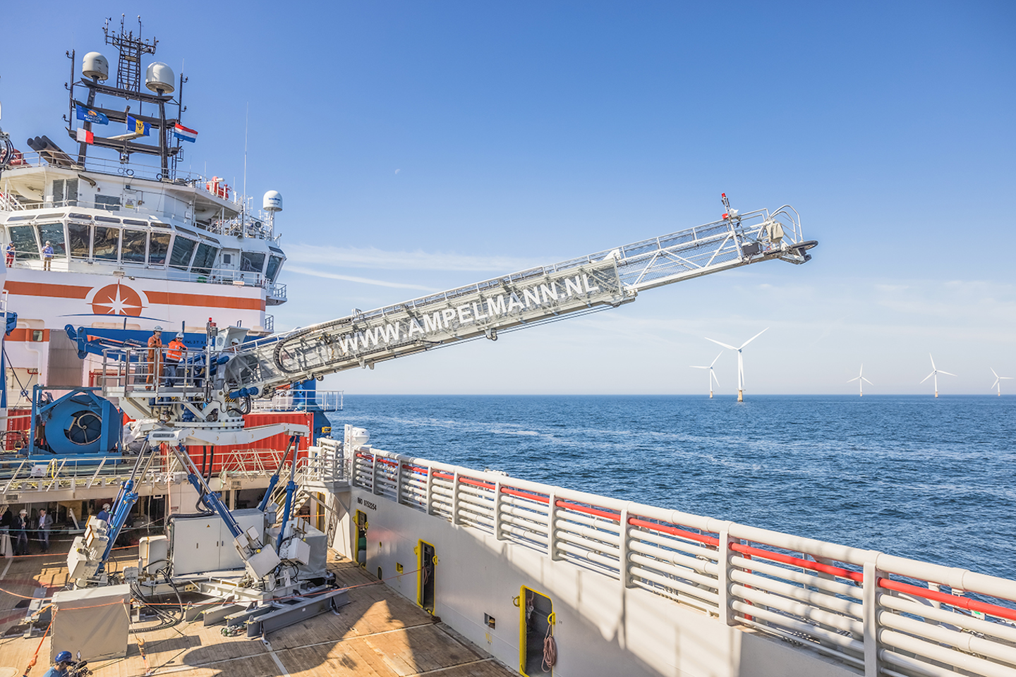 Ampelmann unveils electric gangway system | Offshore
