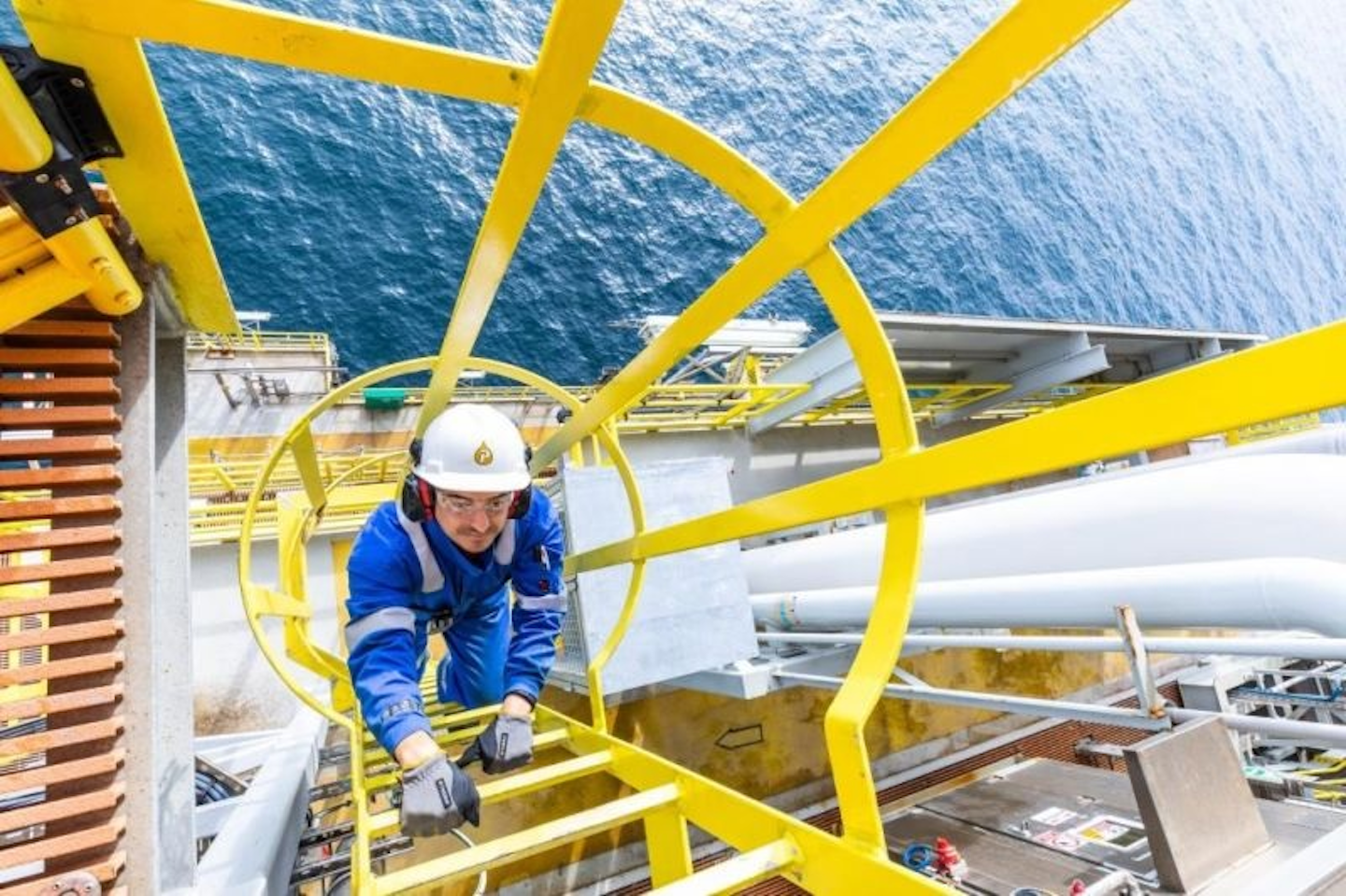 Shell extends North Sea EPC arrangement with Petrofac | Offshore