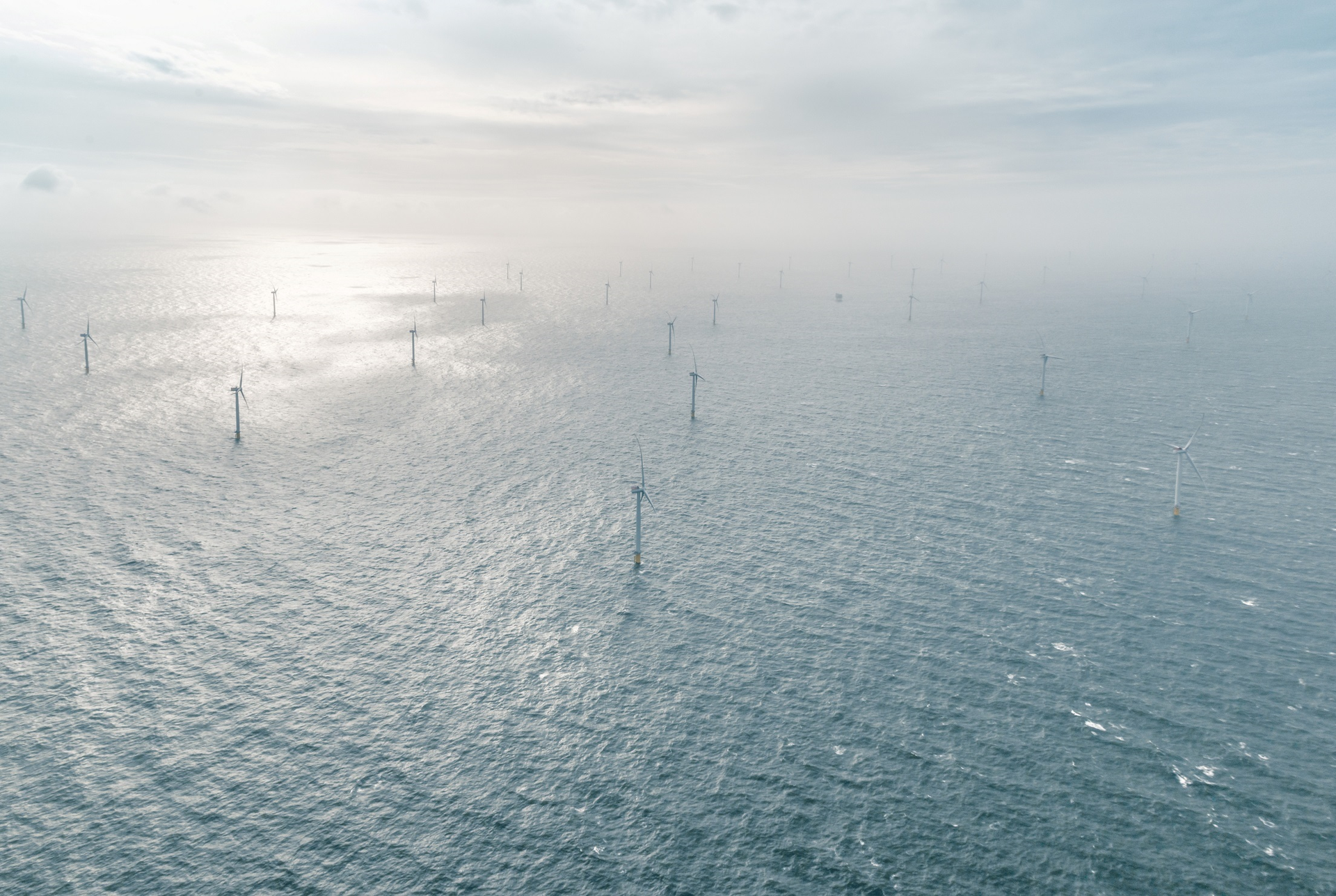 ScottishPower awards turbines, T&I contracts for North Sea East Anglia ...