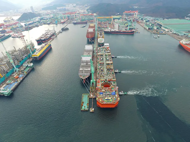 Saipem to service Coral FLNG offshore Mozambique | Offshore