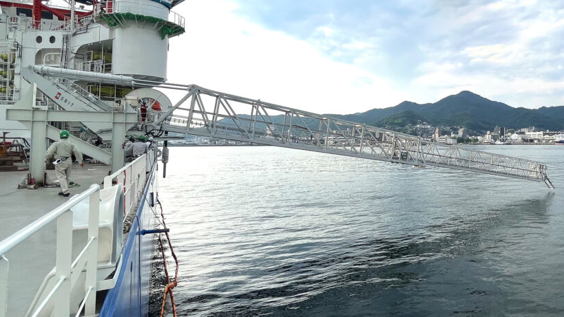 Osbit delivers bespoke gangway for Japan’s mega jackup | Offshore Magazine