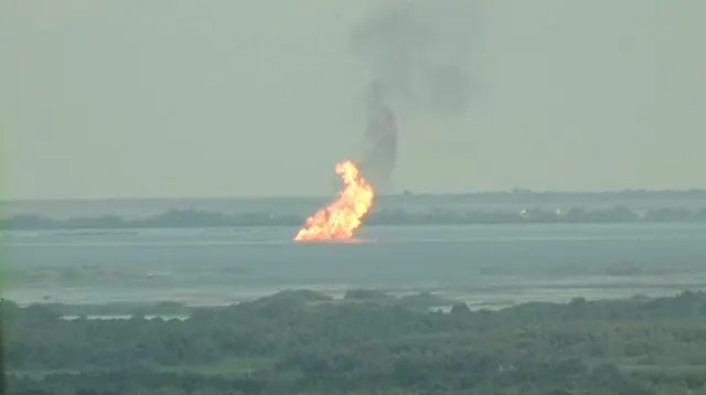 US Coast Guard probes gas pipeline explosion at Lake Lery, Louisiana ...
