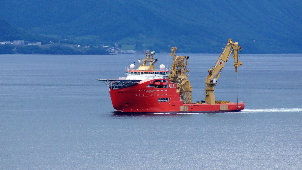Long-term deals for three Solstad construction vessels | Offshore