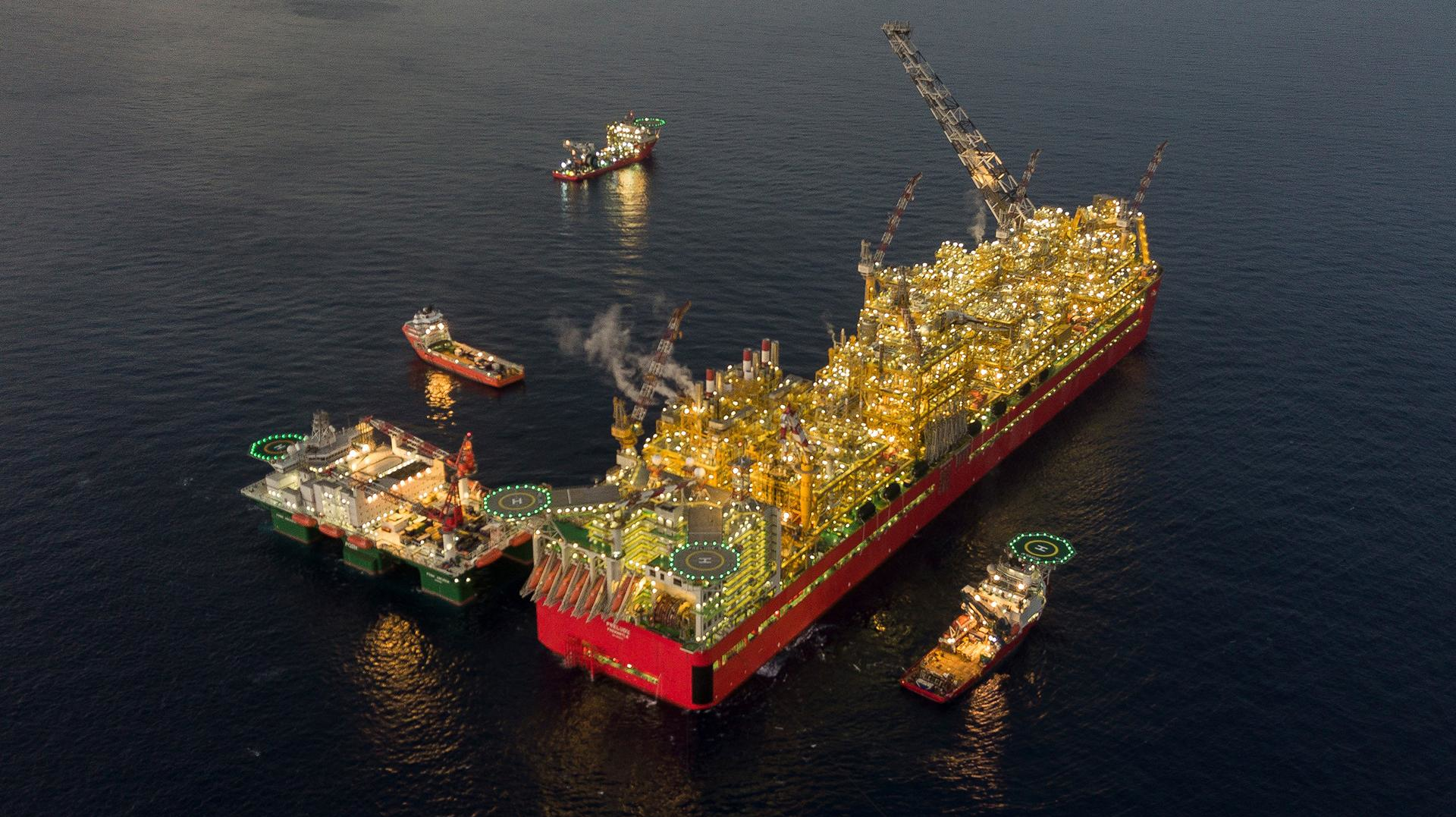 GE to deliver electrical modules for two Petrobras FPSOs | Offshore ...