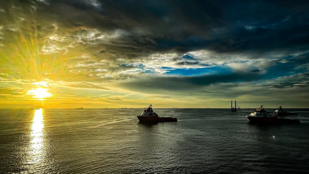 Ocean Installer, Oceaneering replacing Girassol subsea risers offshore ...