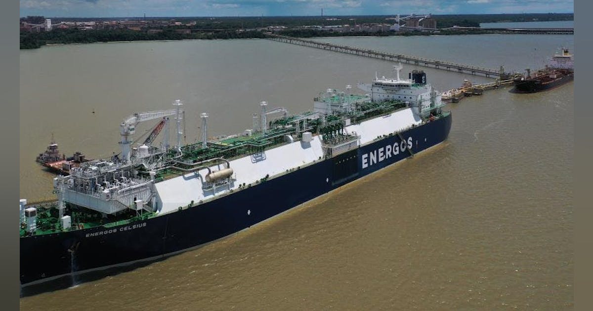 NFE starts up offshore LNG terminal, FSRU in northern Brazil | Offshore NFE starts up offshore LNG terminal, FSRU in northern Brazil | Offshore