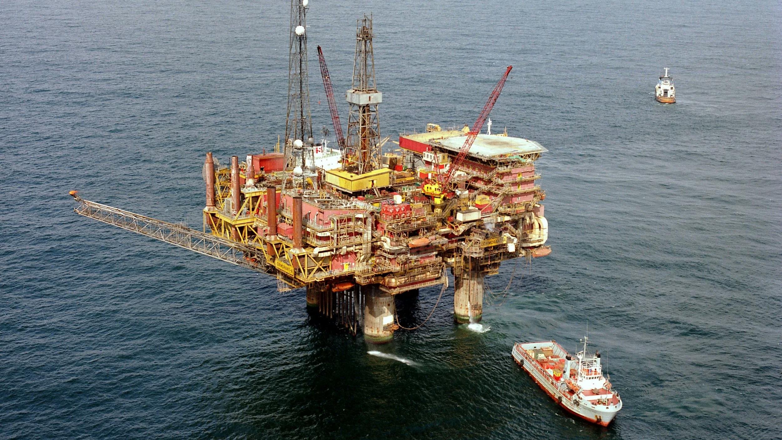 Allseas, Able progress on offshore infrastructure development and decommissioning work ...